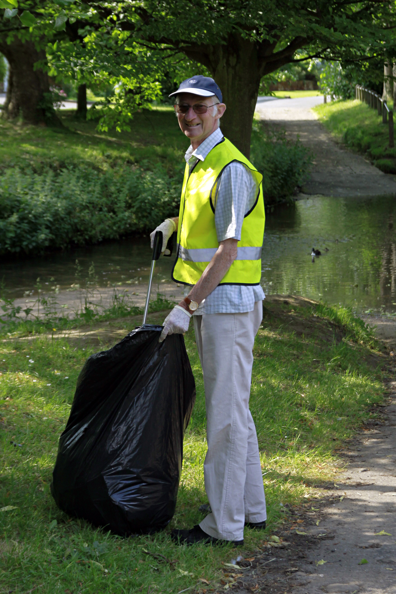 Litter picking - SPIOTA